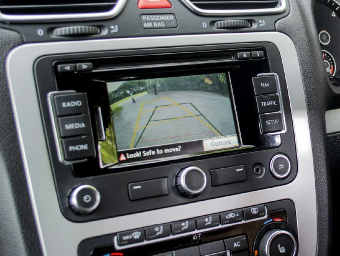 Rear Reverse OEM Camera Integration Kit For VW Amarok Highline – Car ...